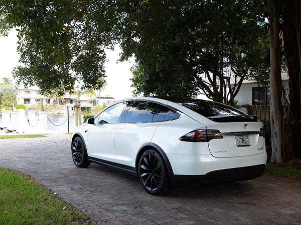 Tesla’s new 2170 battery cell packs more power – EVANNEX Aftermarket ...