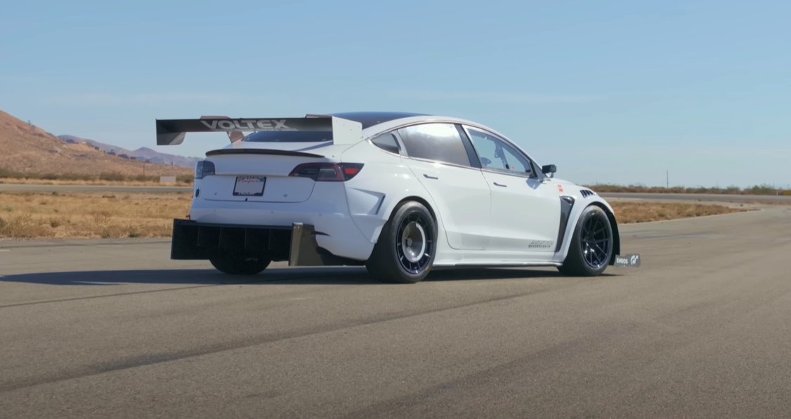 Tesla Model 3 Performance vs. Porsche GT3 RS: A Race for the Future ...